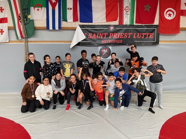 Interclasse lutte 6ème – Site Internet du Collège COLETTE