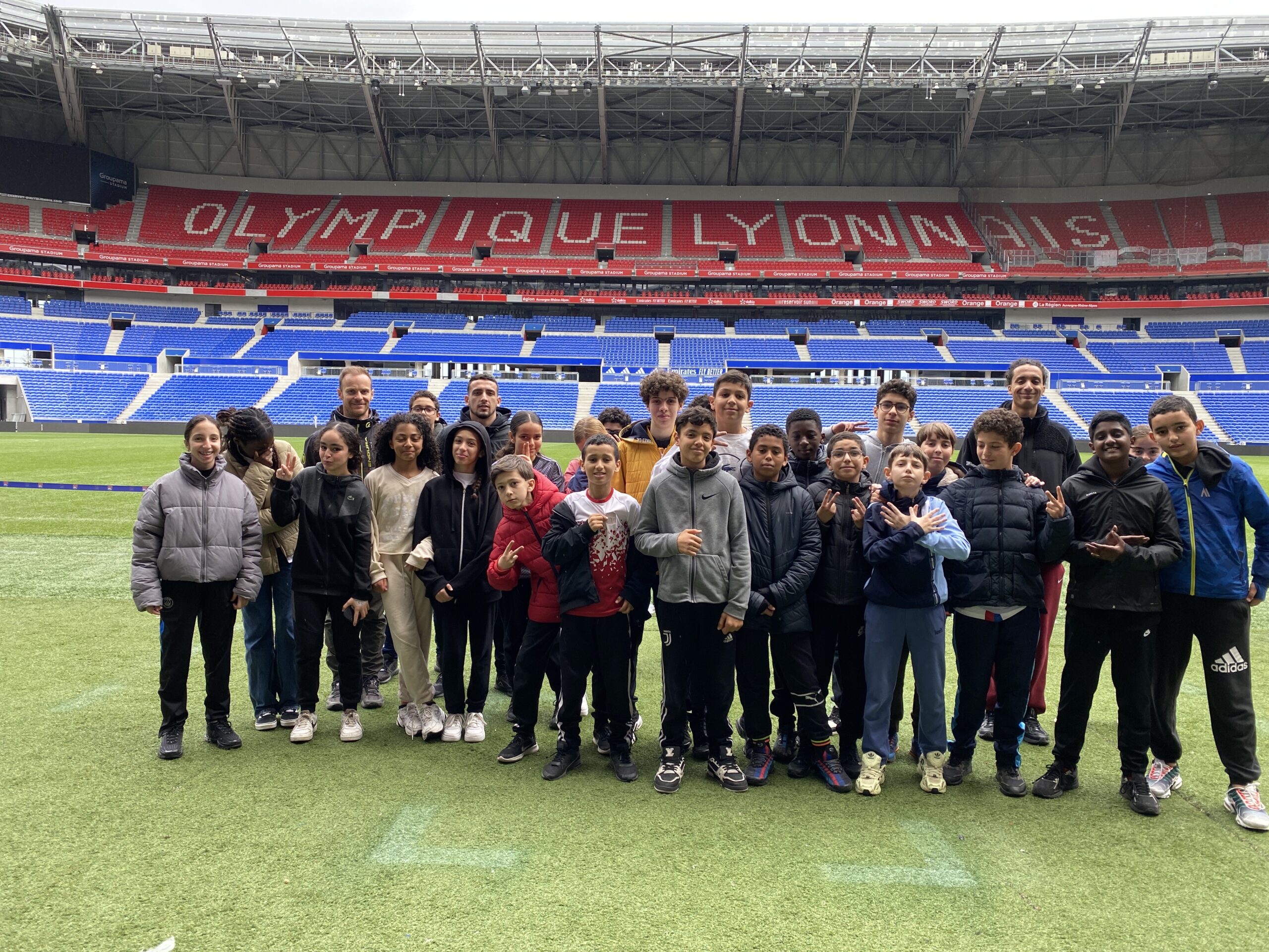 AS – Sortie au Groupama Stadium – Site Internet du Collège COLETTE